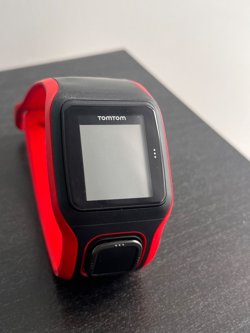 TomTom GPS Sports Watch, Mobile Phones & Gadgets, Wearables & Smart ...