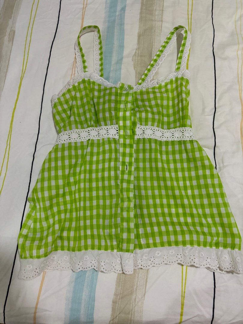 Ribbon Top, Women's Fashion, Tops, Sleeveless on Carousell