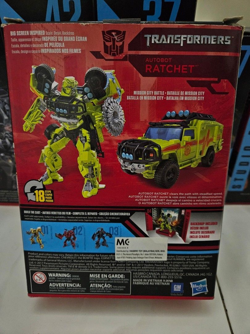 Transformers Studio Series 04 Ratchet, Hobbies & Toys, Toys & Games on ...