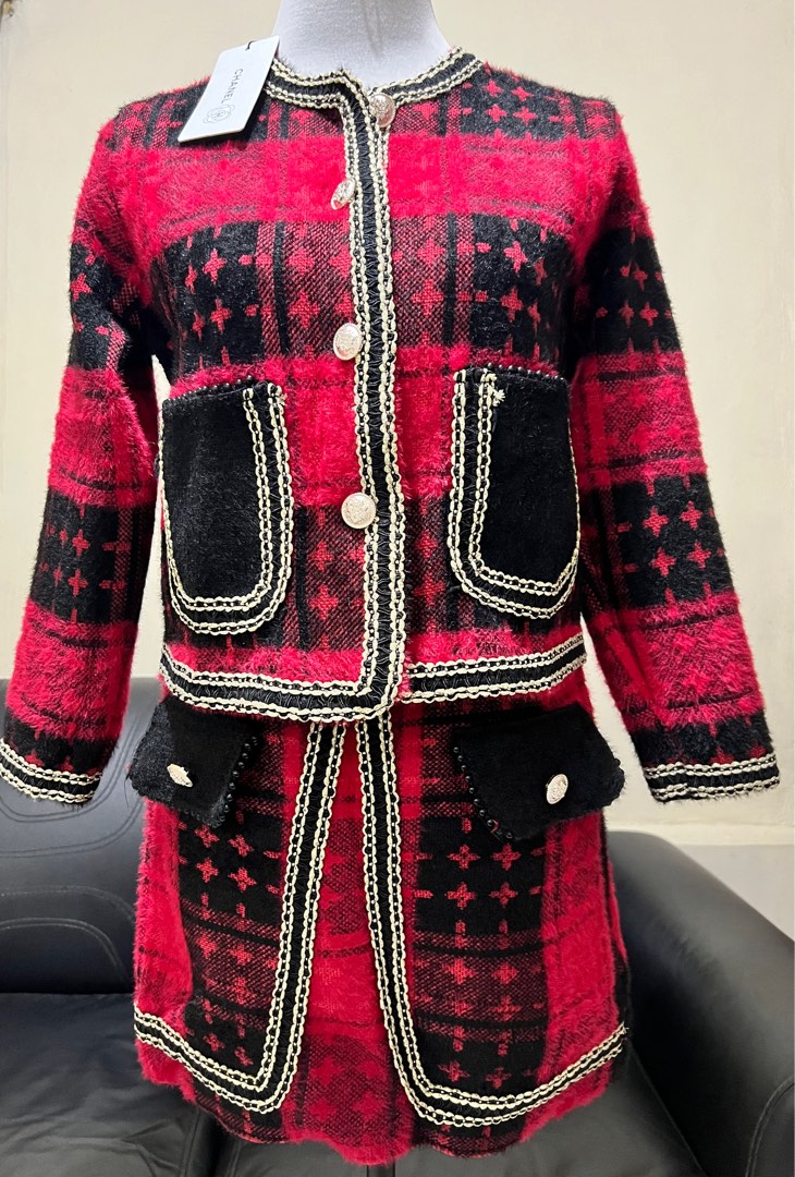 Tweed Terno CHannel, Women's Fashion, Dresses & Sets, Sets or ...