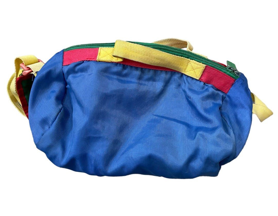 UNITED COLOUR OF BENETTON / UCB MINI DUFFLE BAG, Men's Fashion, Bags ...