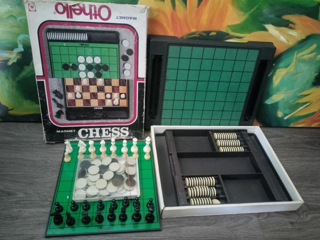 Vintage OTHELLO Magnet Chess Game Made in Japan, Hobbies & Toys, Toys & Games on Carousell