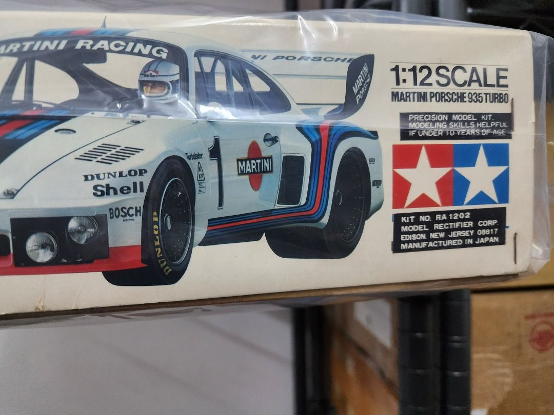 (1) Vintage Tamiya kit of Tamiya Porsche 935 Turbo (Open for taking photo; unasembled), 興趣及遊戲 ...