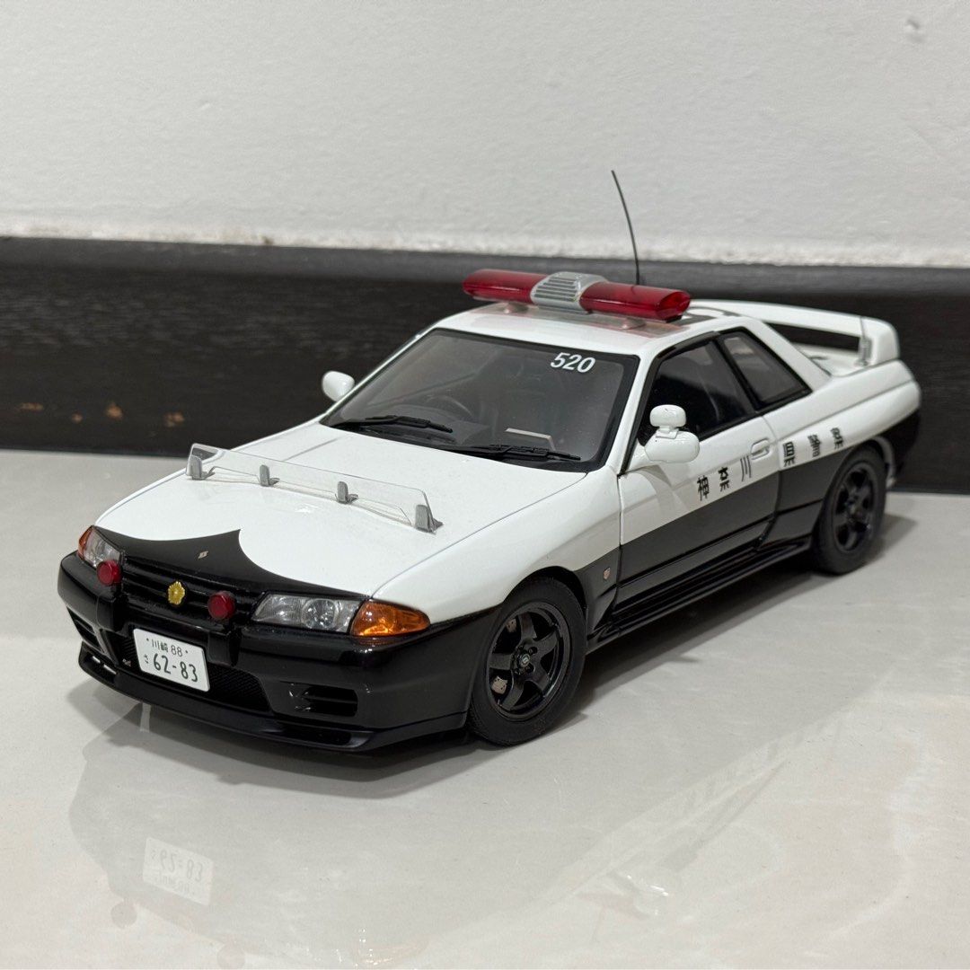 1:18 AutoArt Nissan Skyline GT-R R32 Kanagawa Police Car, Hobbies ...
