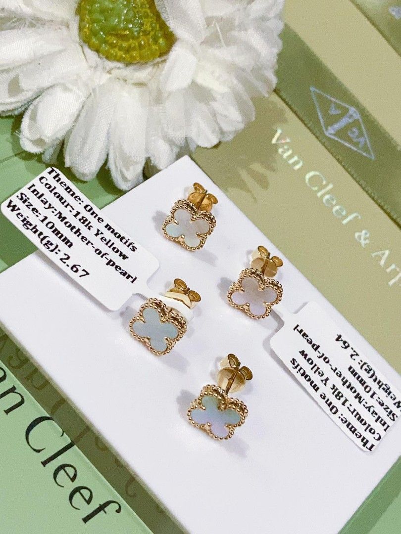 18k 10mm vca stud earrings hk setting, Women's Fashion, Jewelry ...