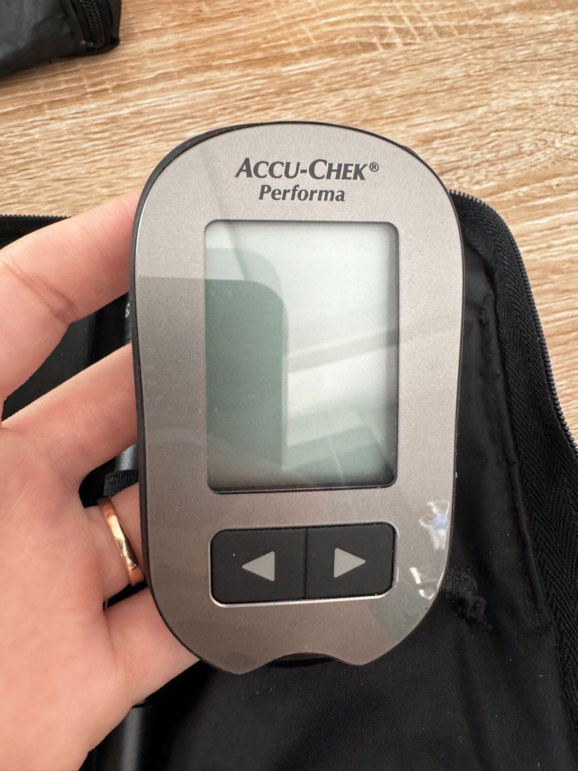 Accu-chek performa, diabetes control, self collection, Health ...