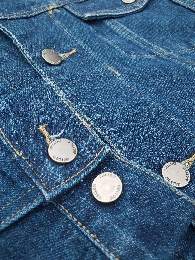 Basic trucker jacket, Fesyen Pria, Pakaian , Atasan di Carousell