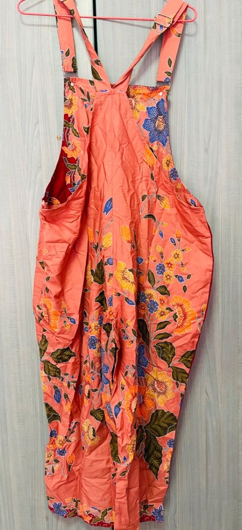 Batik overall and top, Women's Fashion, Dresses & Sets, Traditional ...