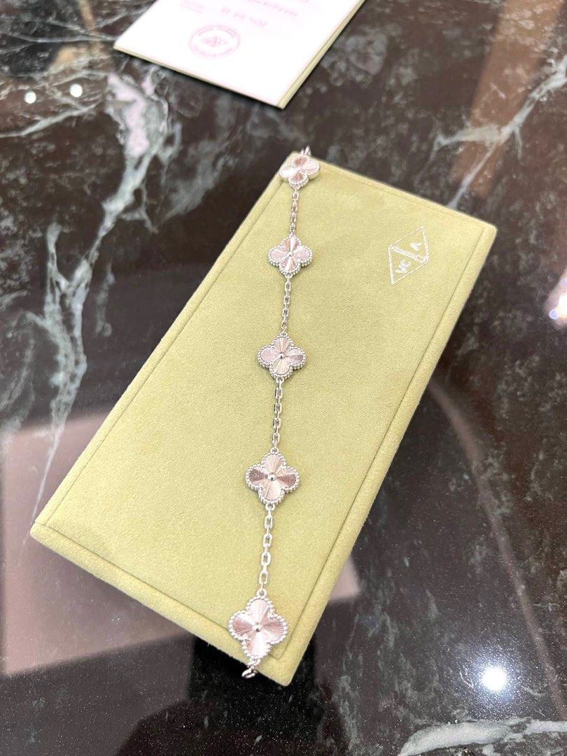 (BRAND NEW) 2023 VCA VAN CLEEF & ARPELS VINTAGE ALHAMBRA BRACELET 5 ...