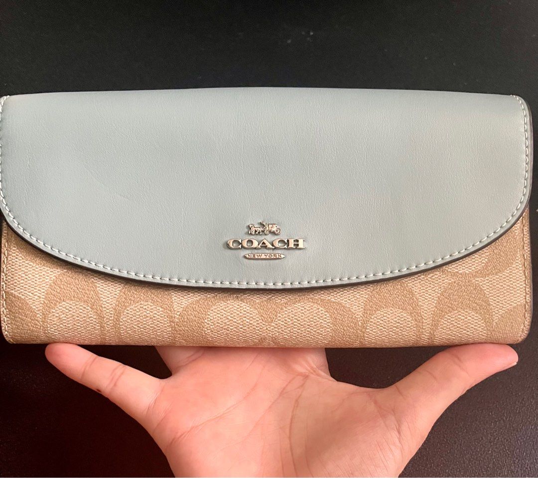 Coach wallet, Women's Fashion, Bags & Wallets, Purses & Pouches on ...