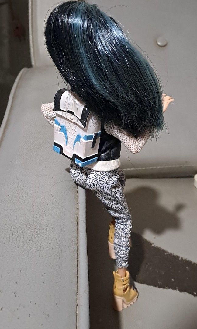 Devon D Marco by Project Mc2 full Articulated hands and legs, Hobbies ...