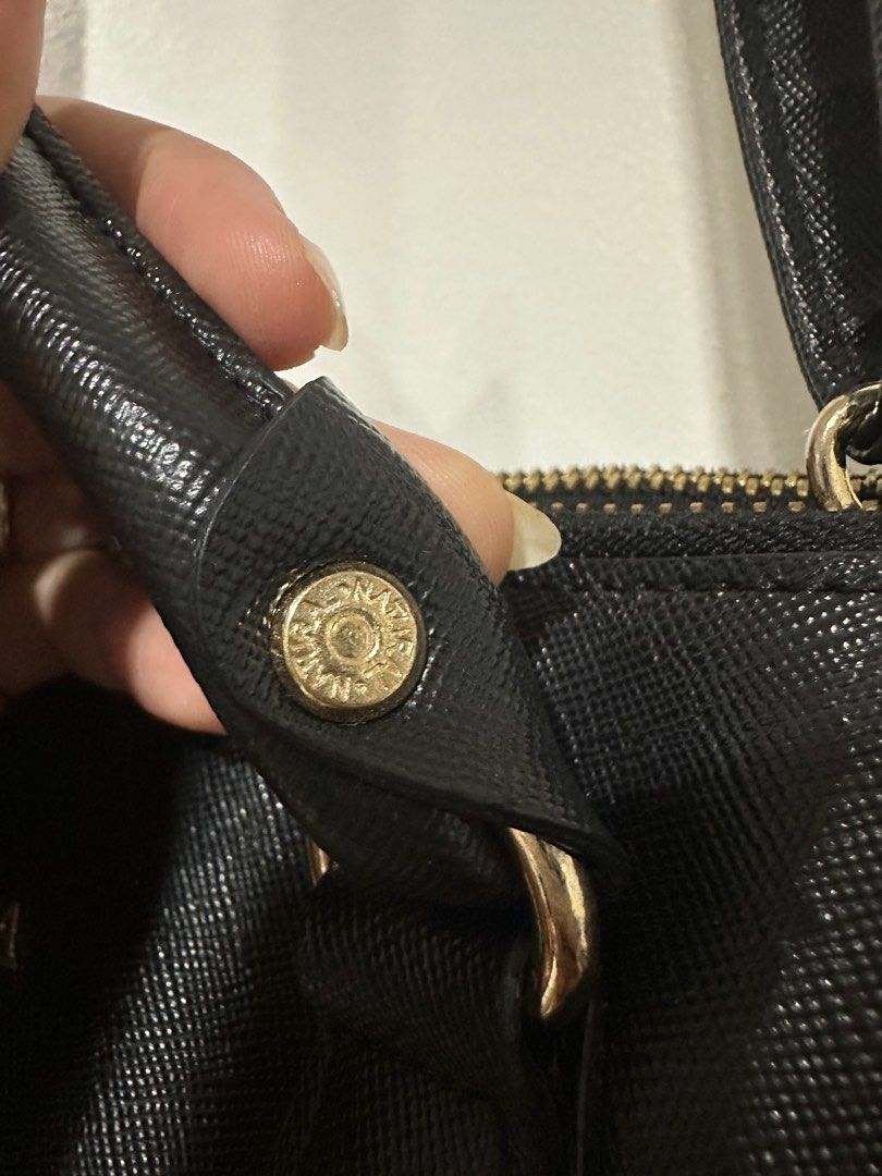 Dima Borsa Sling bag, Women's Fashion, Bags & Wallets, Cross-body Bags ...