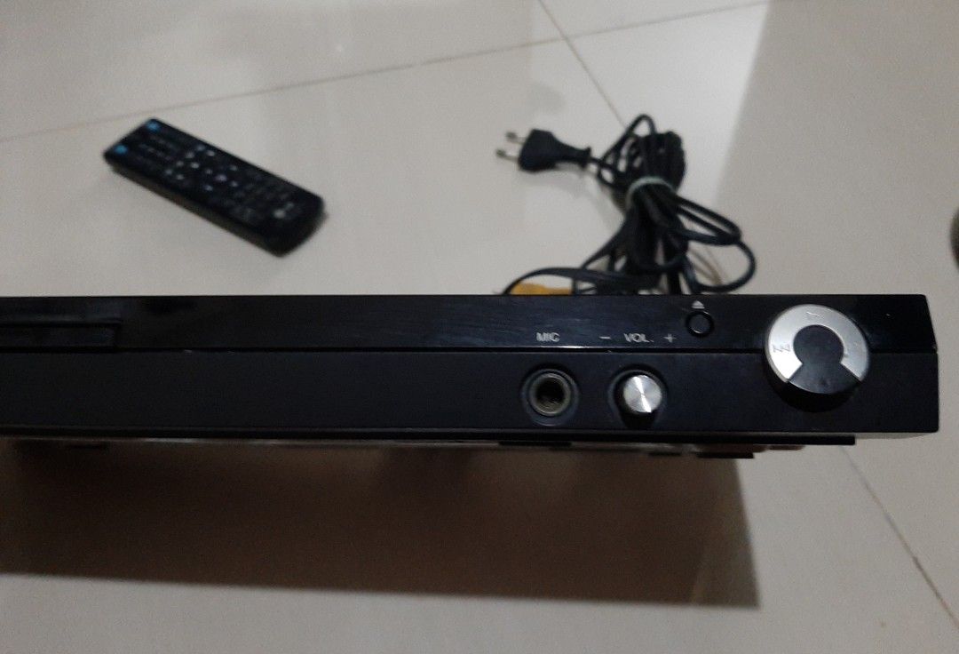 DVD/VCD/CD Player Merek LG DV246K, Elektronik, TV & Perlengkapan Hiburan di Carousell