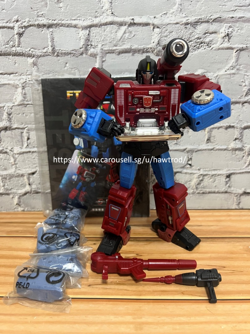 Fans Toys, FT-09 Tesla first release version (G1 Perceptor ...