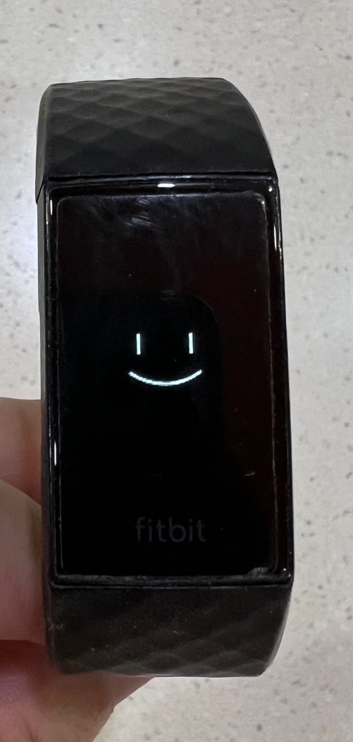 Free Fitbit Charge 4, Health & Nutrition, Health Monitors & Weighing ...