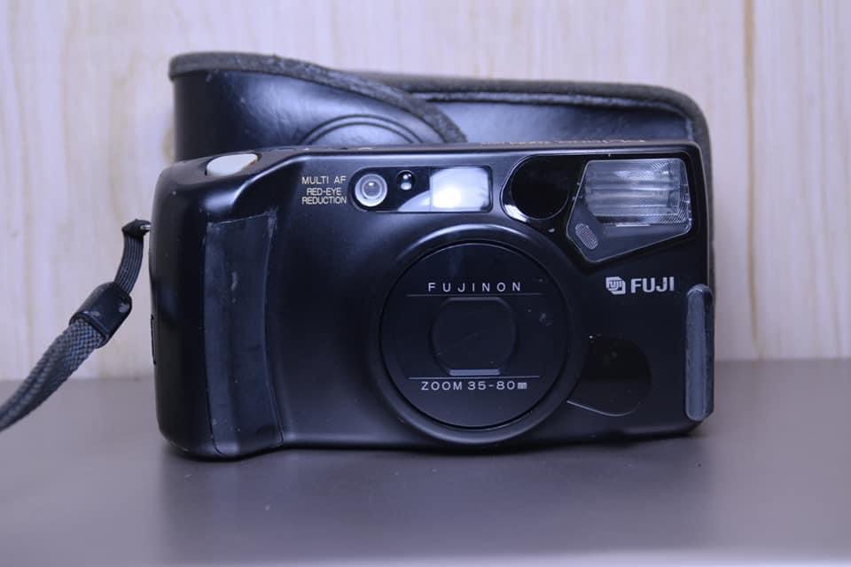 Fuji DL-1000 Zoom Date Film Camera, Photography, Cameras on Carousell