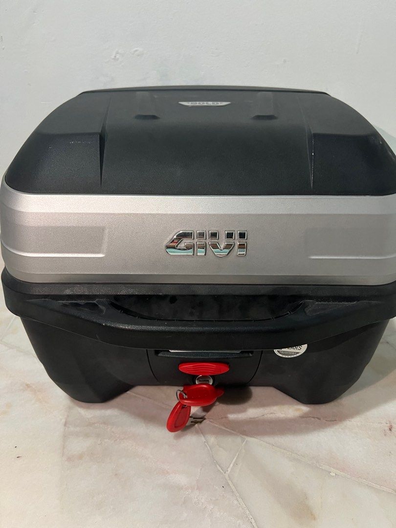 GIVI BOX B32NB, Motorbikes on Carousell