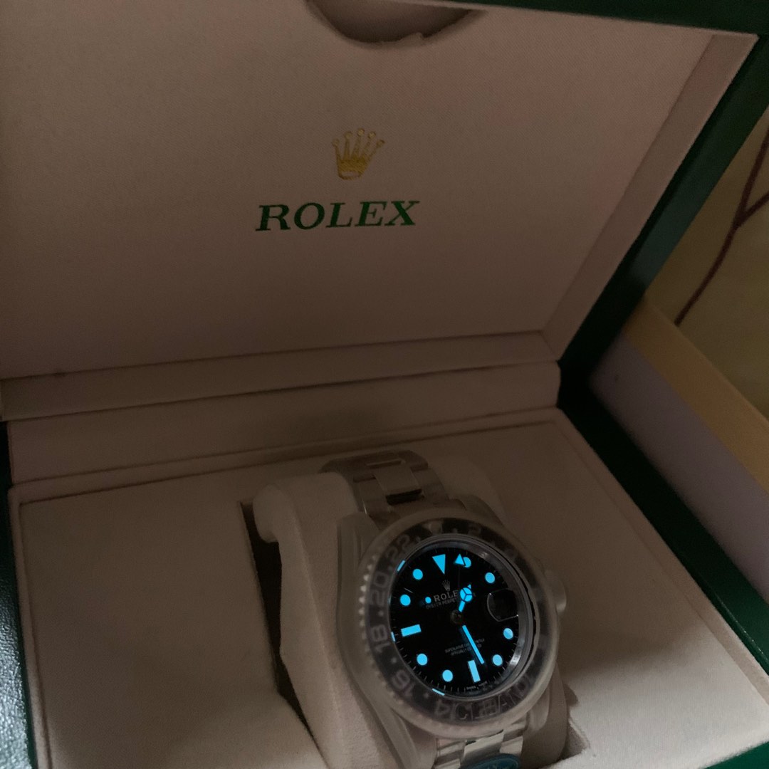 GMT GREEN ARROW, Luxury, Watches on Carousell