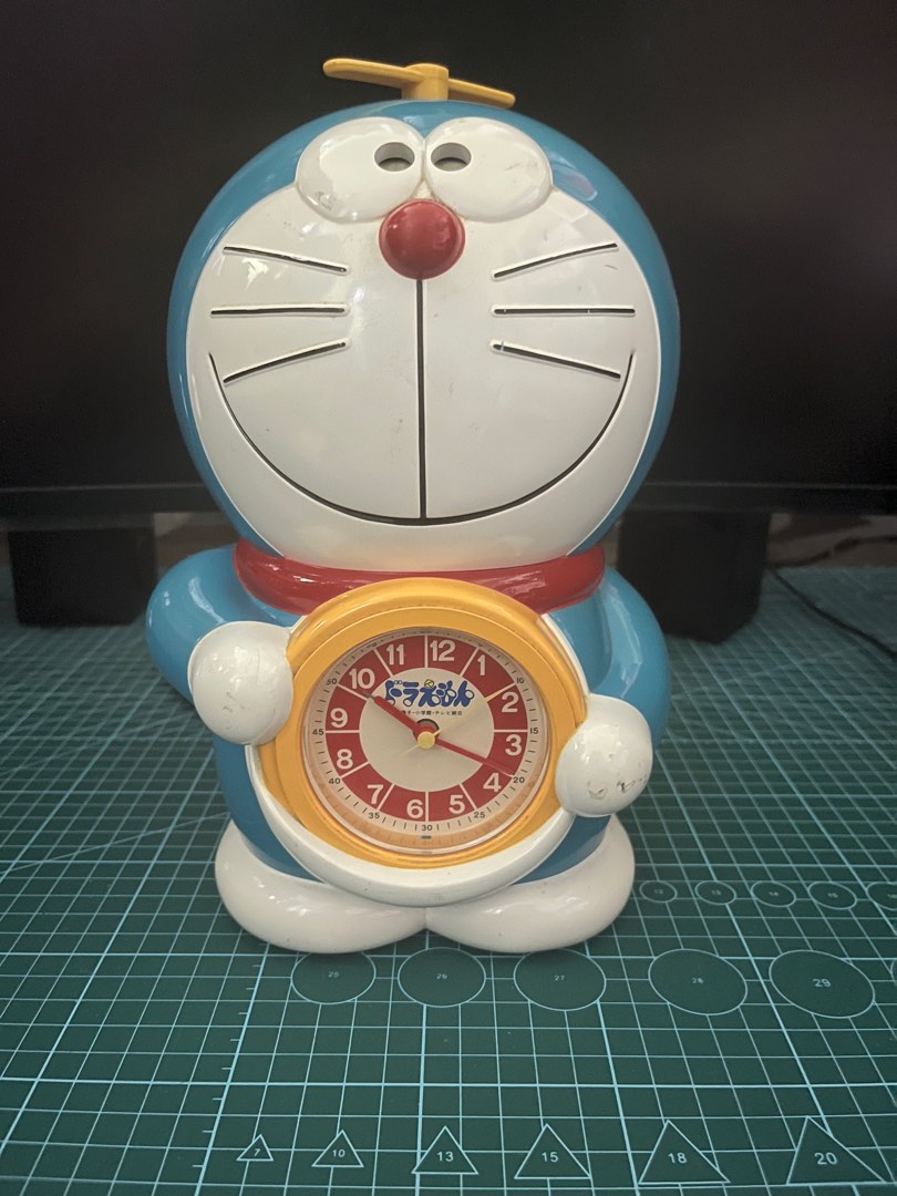 Hattori Seiko Alarm Clock Talking Alarm Doraemon JF316A big size ...