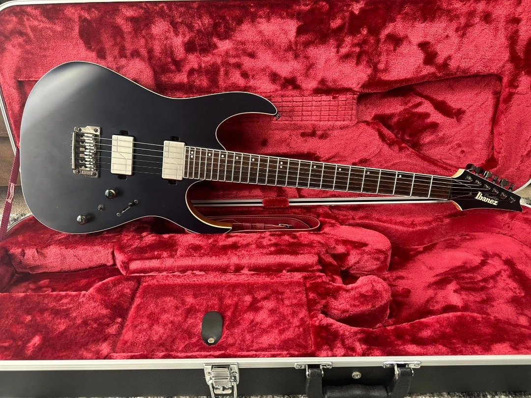 Ibanez Prestige RG5121 (2020) Dark Tide Blue, Hobbies & Toys, Music ...