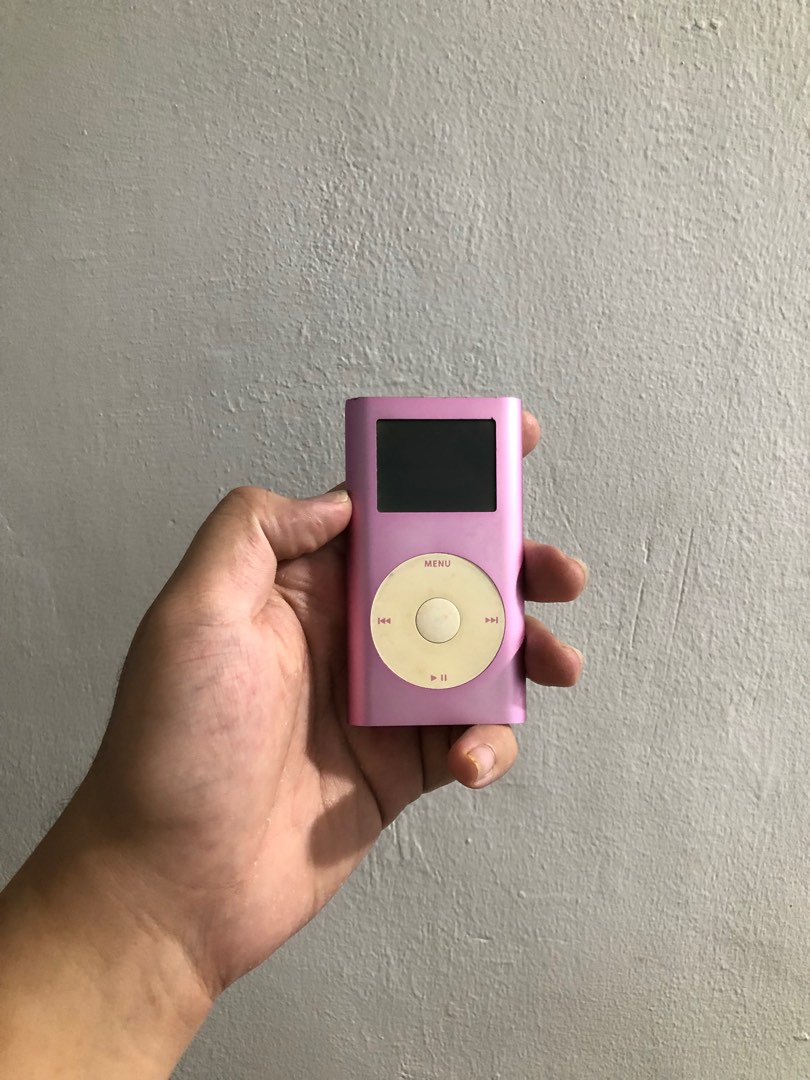 Ipod mini 2nd gen 4gb, Audio, Portable Music Players on Carousell
