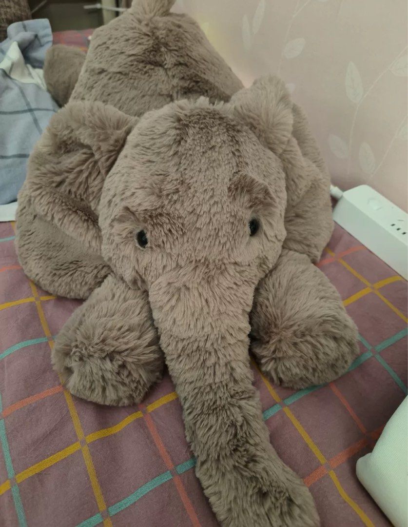 jellycat large 56cm smudge elephant BNWOT, Hobbies & Toys, Toys & Games ...