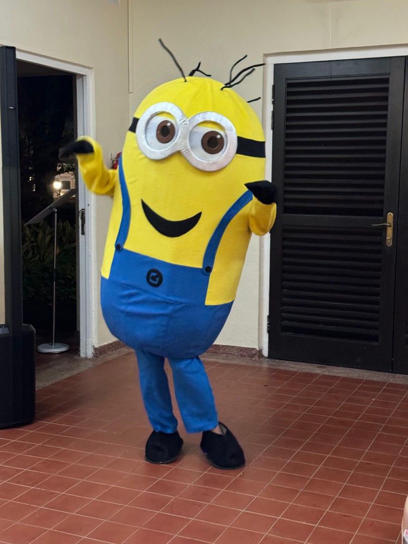 KELVIN FULL SIZE MINION COSTUME MASCOT, Hobbies & Toys, Toys & Games on ...