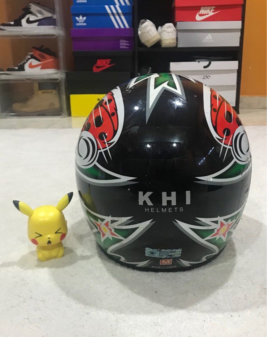 KHI KH-100 LADYBUG BLACK/GREEN FULL FACE HELMET, Motorbikes on Carousell