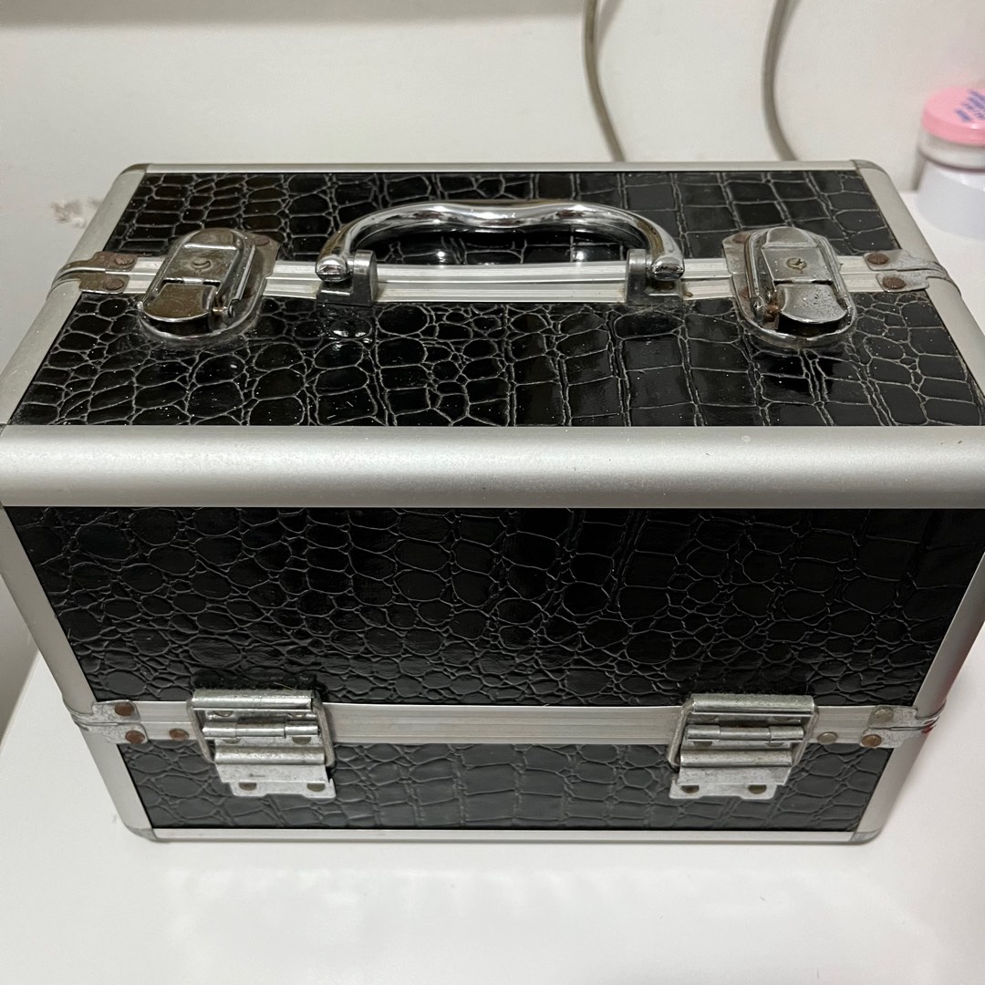 Make-Up Box, Beauty & Personal Care, Face, Makeup on Carousell