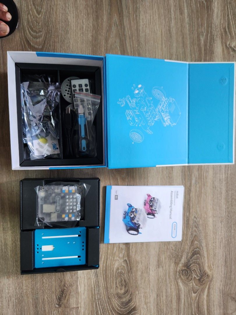 mBot, Mobile Phones & Gadgets, Other Gadgets on Carousell