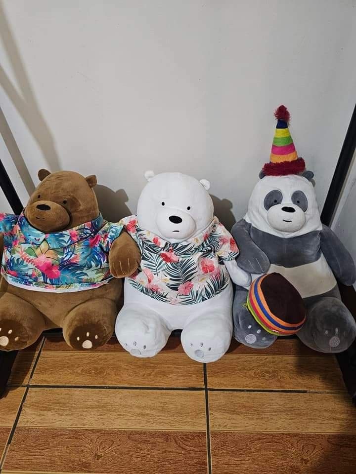 (Miniso) We Bare Bears SET, Hobbies & Toys, Toys & Games on Carousell