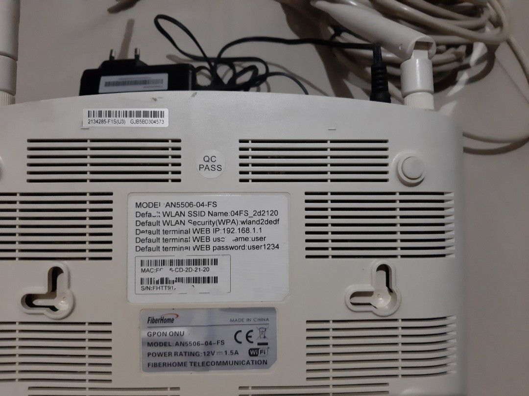 Modem Fiberhome AN5506-04-FS, Elektronik, Komputer, Lainnya di Carousell