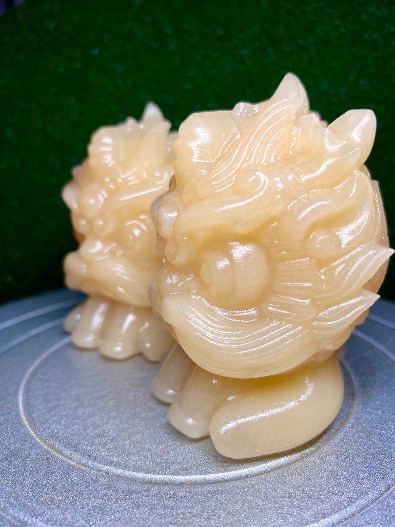 Mongolia Jade xing shi long couple (佘太翠橘子玉）, Women's Fashion, Jewelry ...