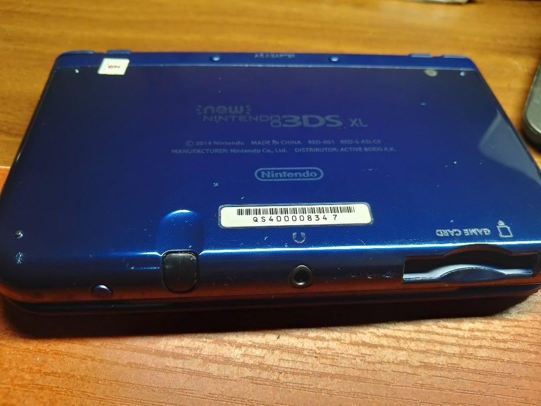 New 3DS Good as new IPS top screen complete in box, Video Gaming, Video ...