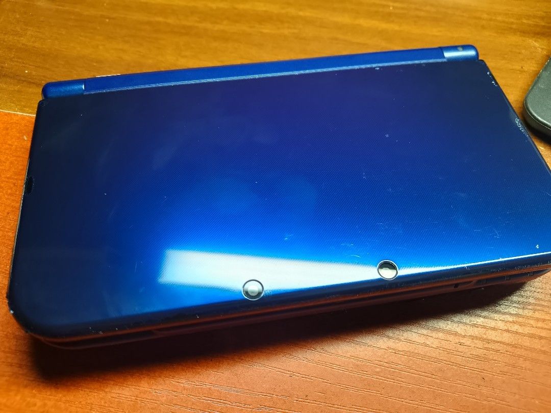 New 3DS Good as new IPS top screen complete in box, Video Gaming, Video ...