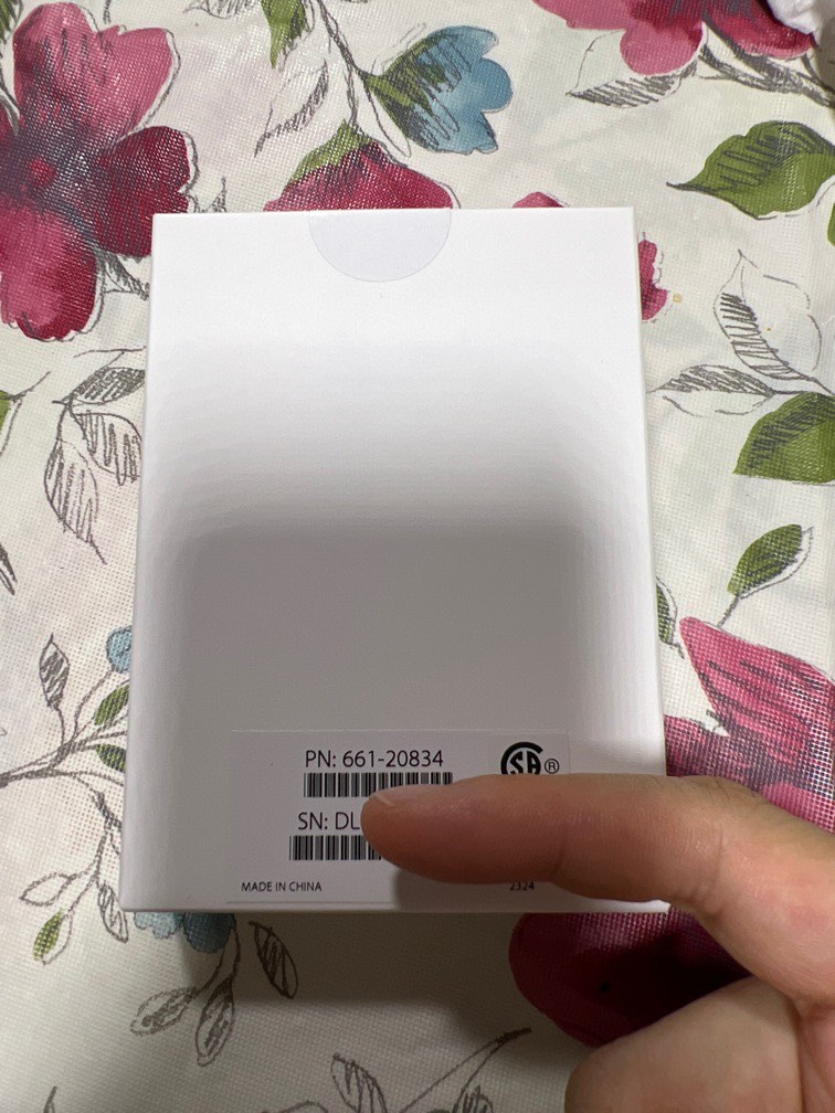 New Apple Power Bank, Mobile Phones & Gadgets, Mobile & Gadget ...