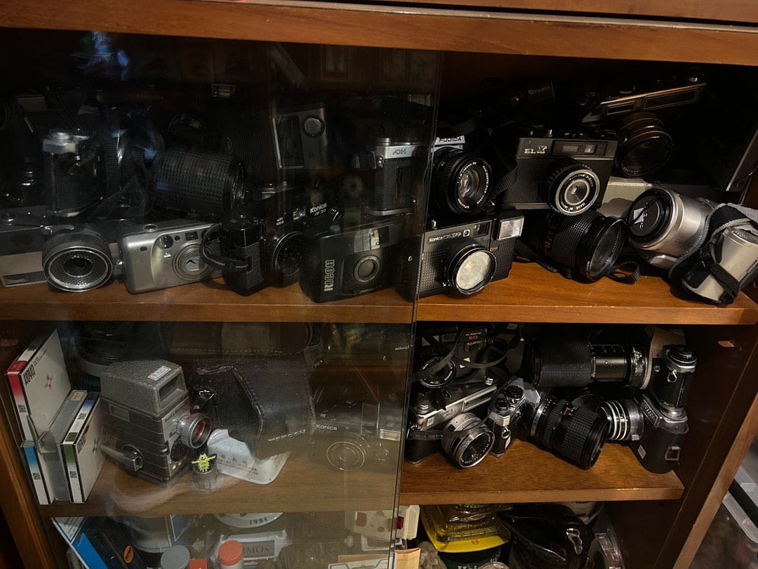 Old camera. From $10 to $40 each, Hobbies & Toys, Memorabilia ...