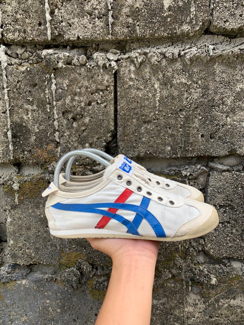 ONITSUKA TIGER CLASSIC, Women's Fashion, Footwear, Sneakers on Carousell
