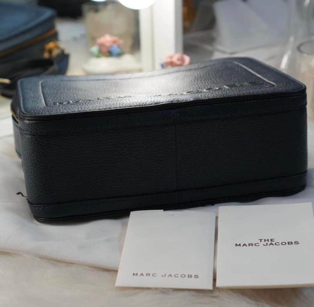 Original Marc Jacobs, Luxury, Bags & Wallets on Carousell