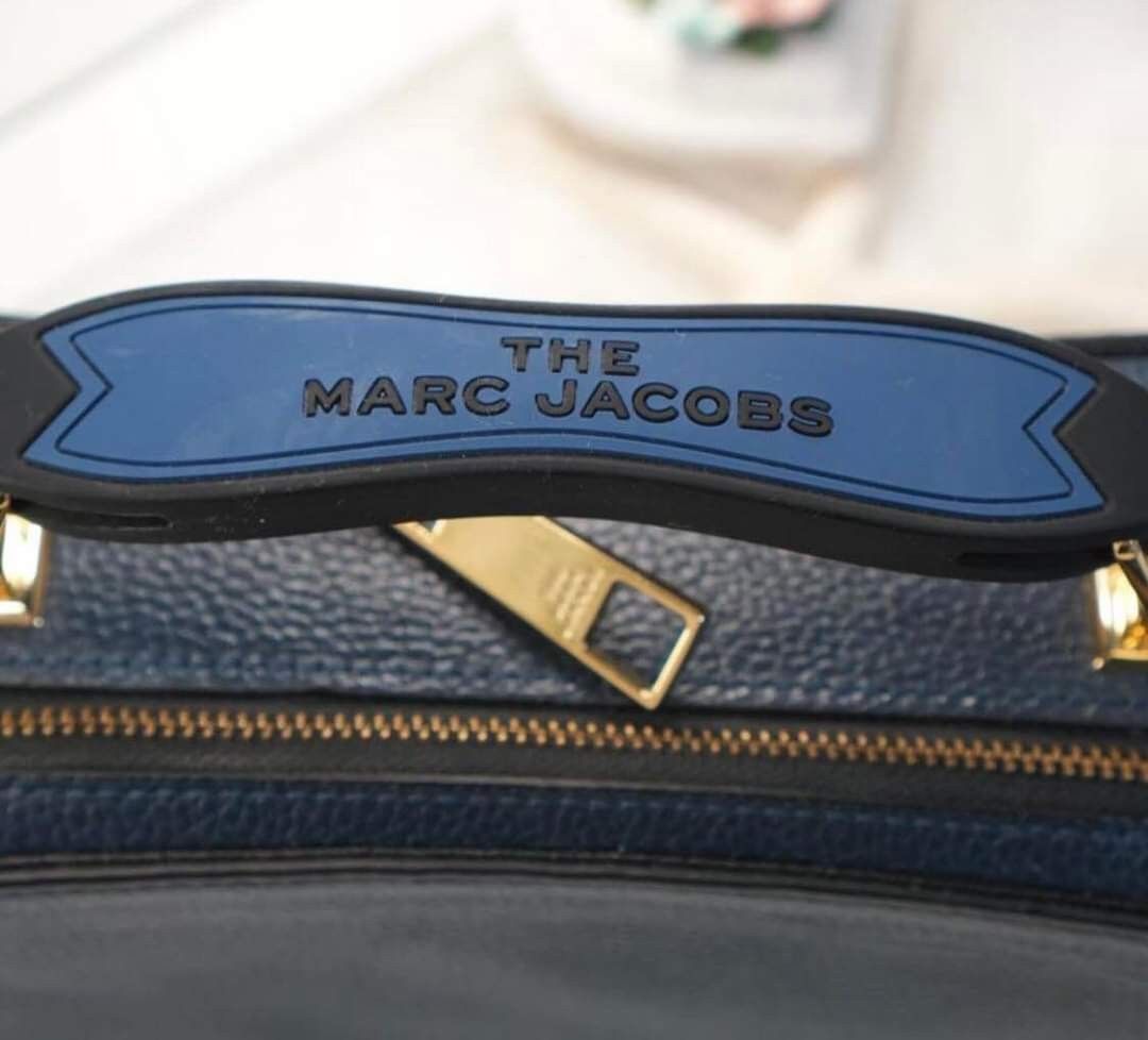 Original Marc Jacobs, Luxury, Bags & Wallets on Carousell