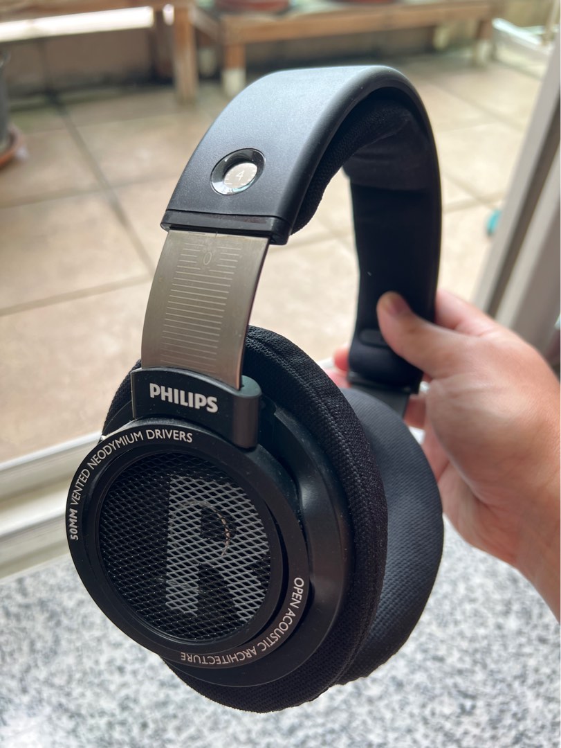 Philips SHP9500 Open-back Headphones, Audio, Headphones & Headsets on Carousell