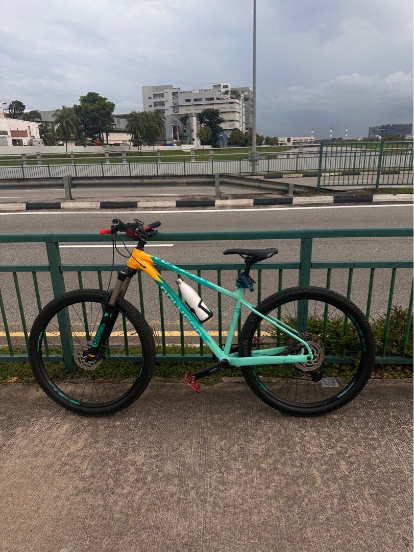 Polygon Xtrada 7 (2021), Sports Equipment, Bicycles & Parts, Bicycles ...