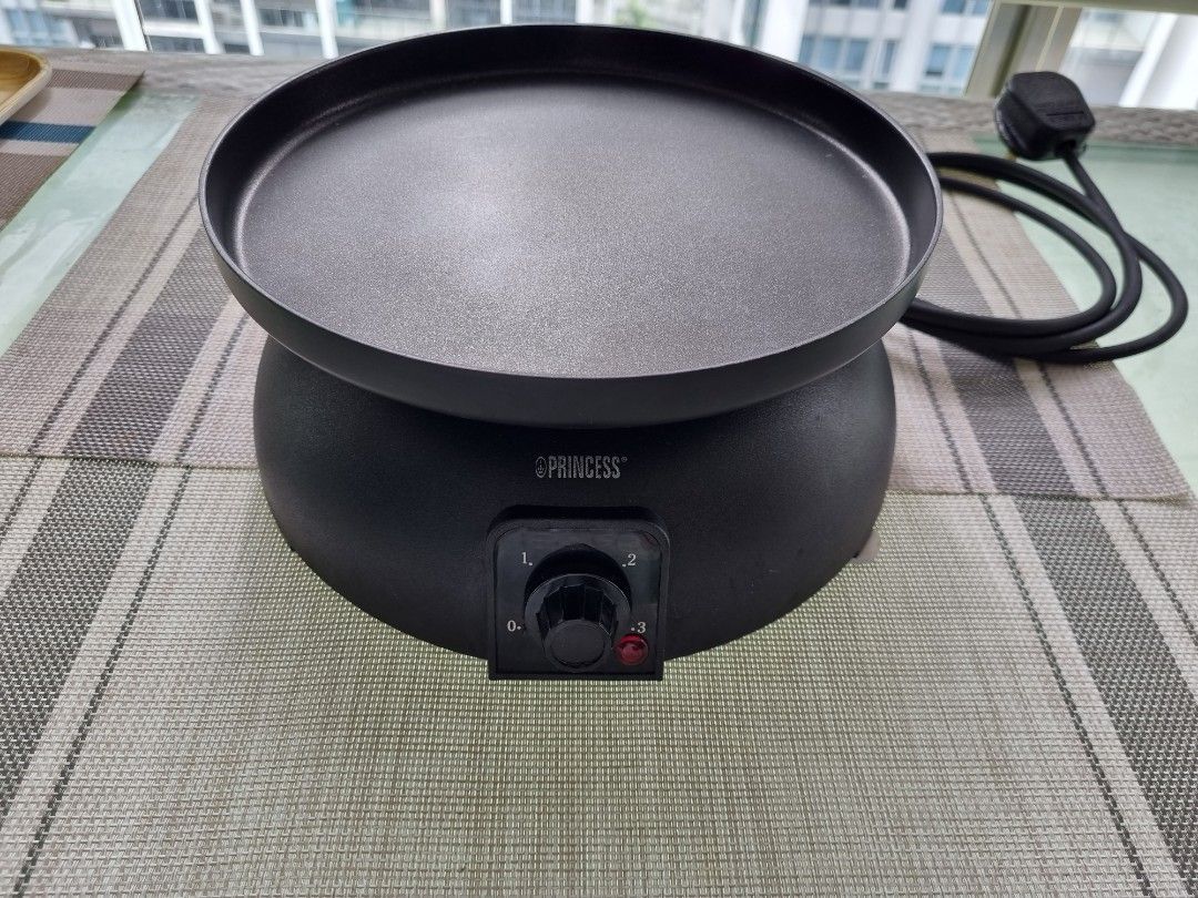 Princess fondue pot & hotplate, Furniture & Home Living, Kitchenware ...