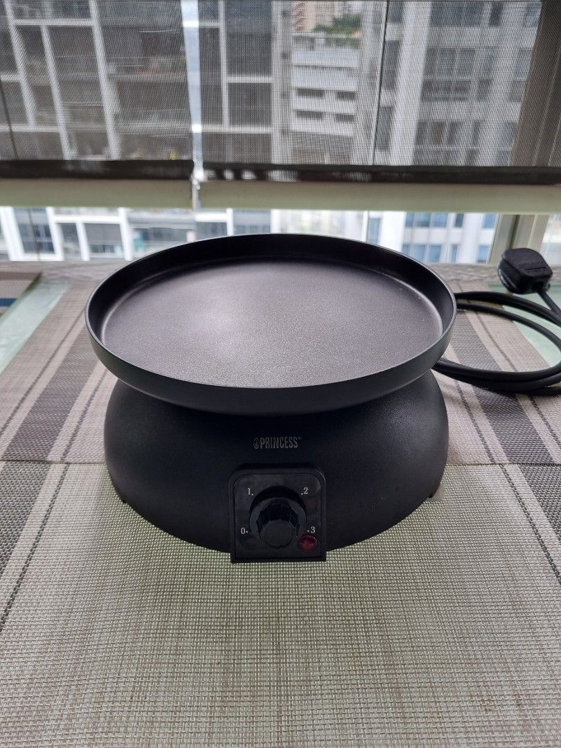 Princess fondue pot & hotplate, Furniture & Home Living, Kitchenware ...