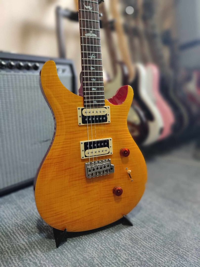 PRS SE Custom 24 Vintage Yellow, Hobbies & Toys, Music & Media, Musical ...