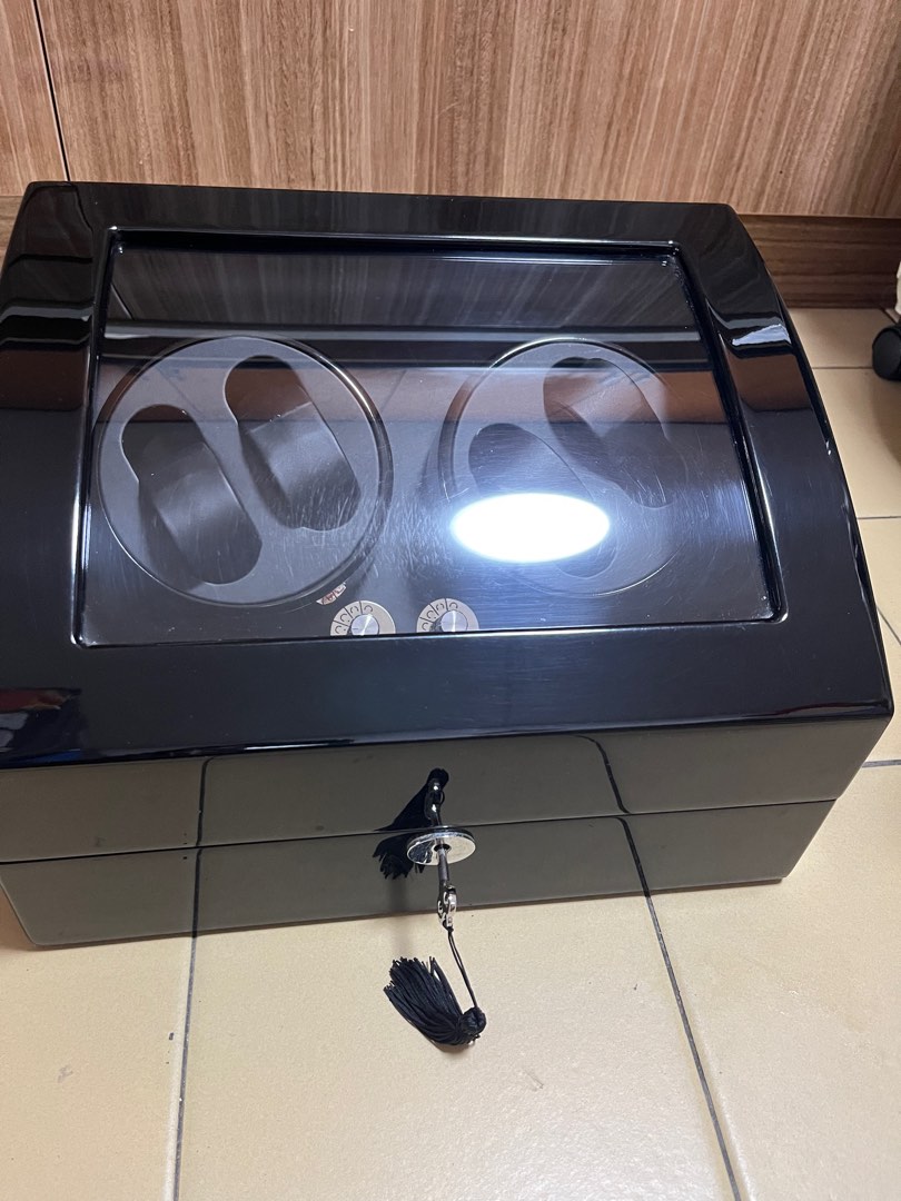 Rotating watch box, Men's Fashion, Watches & Accessories, Accessory ...