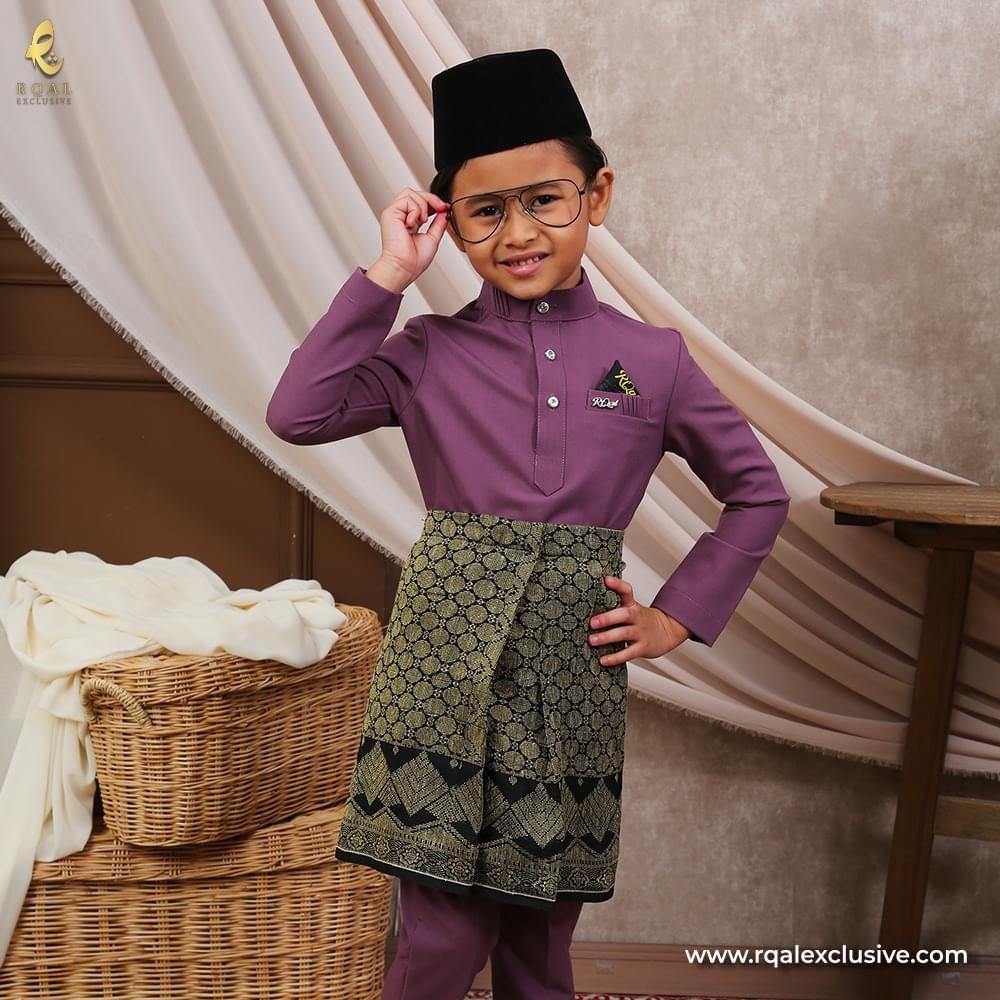 Rqal exclusive, Men's Fashion, Muslim Wear, Baju Melayu on Carousell