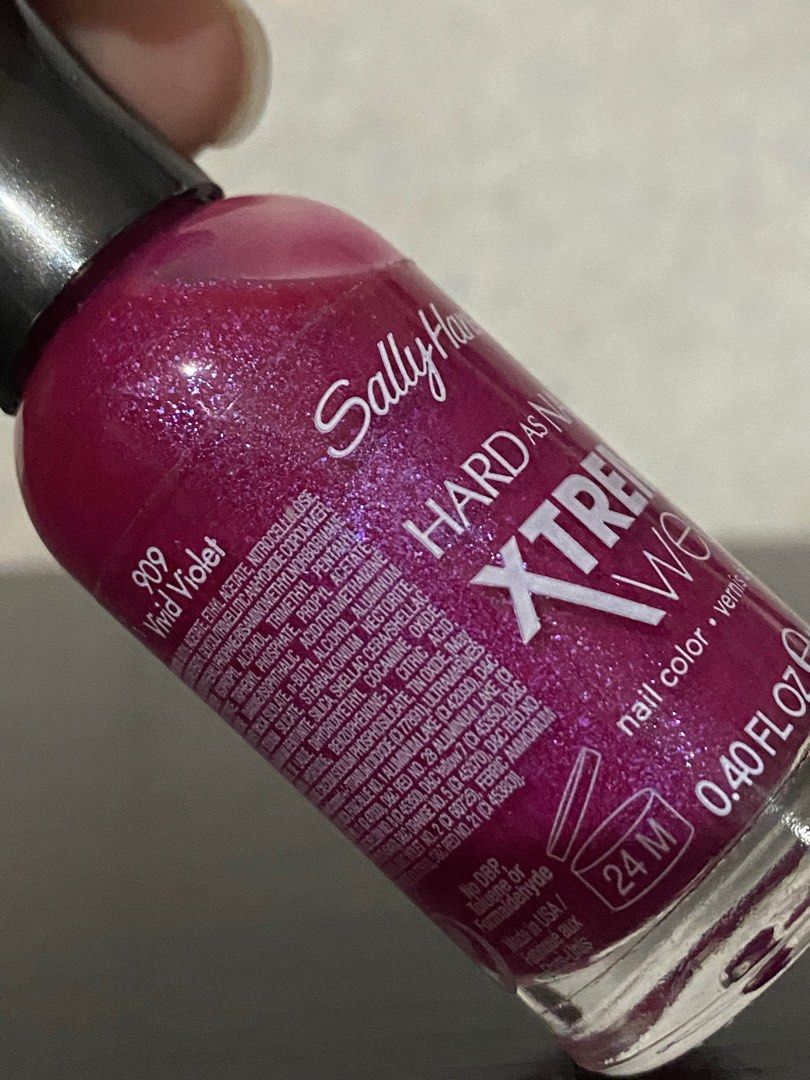 Sally Hansen Xtreme Wear Vivid violet Nail Polish, Beauty & Personal ...