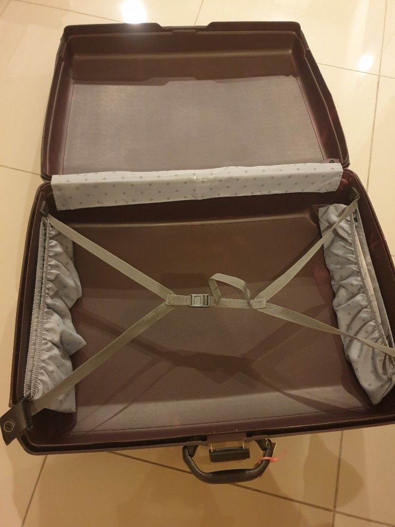 Samsonite Oyster Hardshell Luggage - 28-inch, Hobbies & Toys, Travel ...