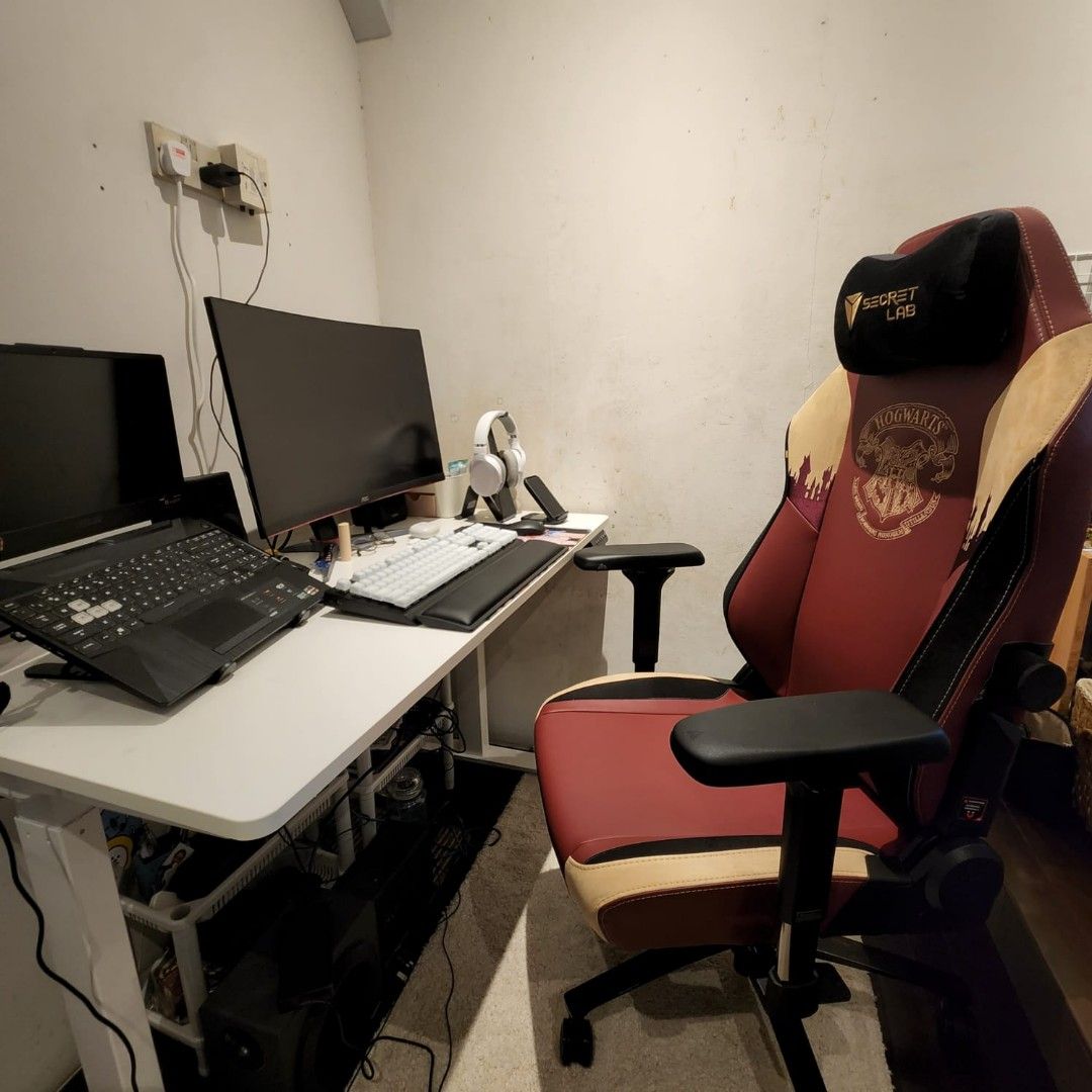 Secret Lab Gaming Chair, Furniture & Home Living, Furniture, Chairs on ...